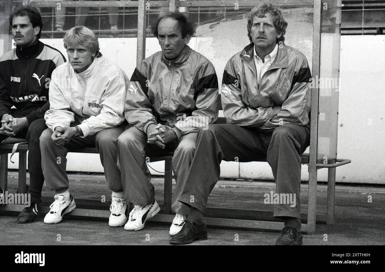 1990 football hi-res stock photography and images - Alamy