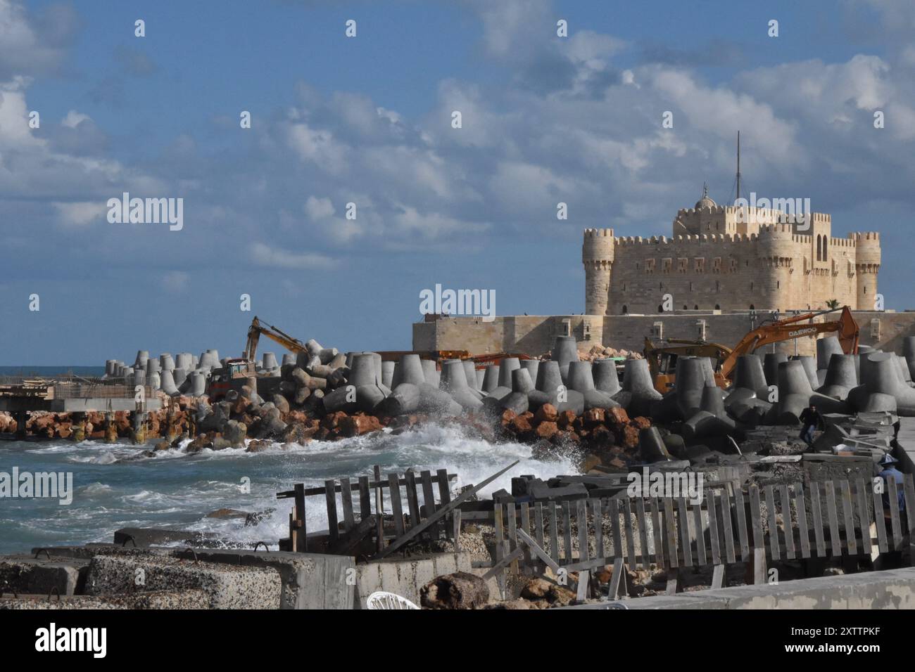 Coastal defense engineering hi-res stock photography and images - Alamy