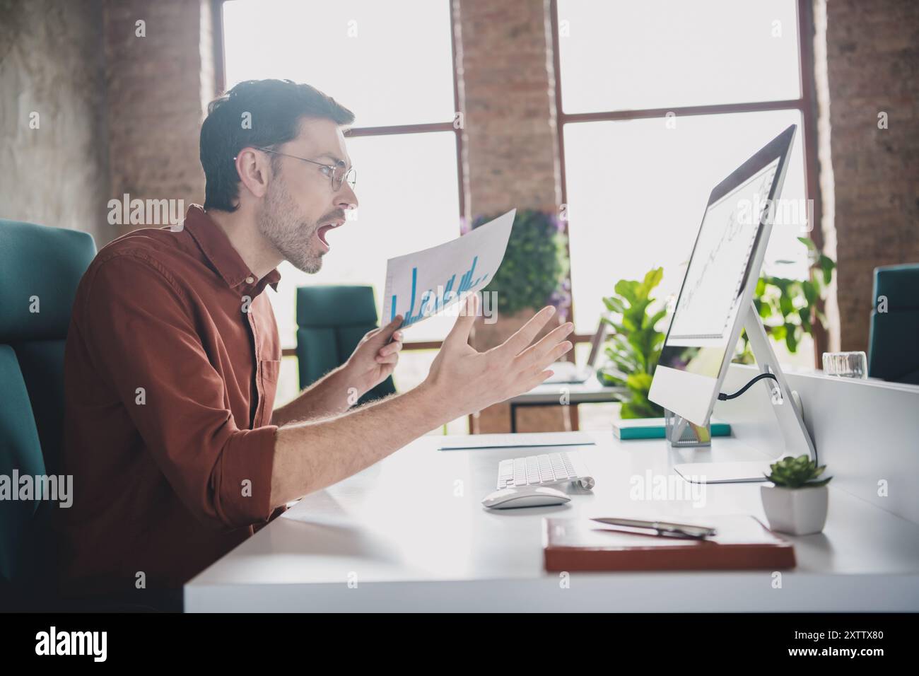 Photo of smart man angry scream boss discuss graph video call wear ...
