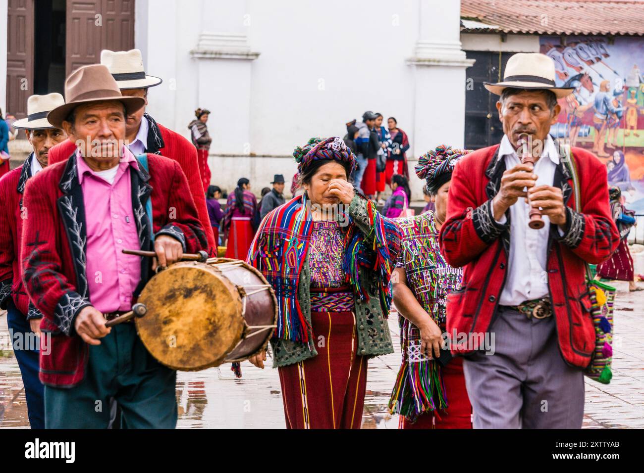 Ixil hi-res stock photography and images - Alamy