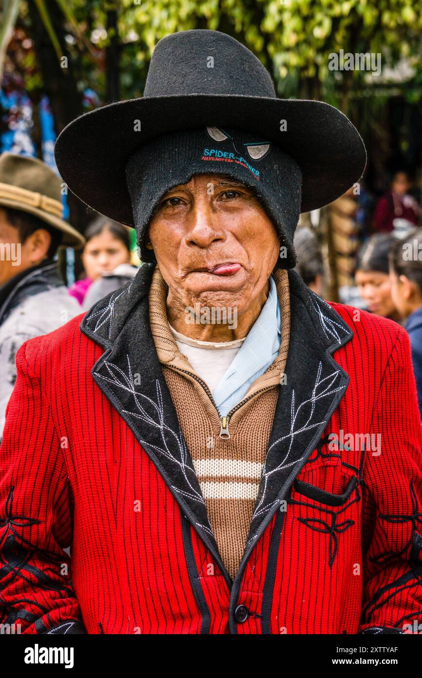 Traditional Ixil dresses, central park, Santa Maria Nebaj, El Quiché ... Traditional Ixil dresses, central park, Santa Maria Nebaj, El Quiché ...