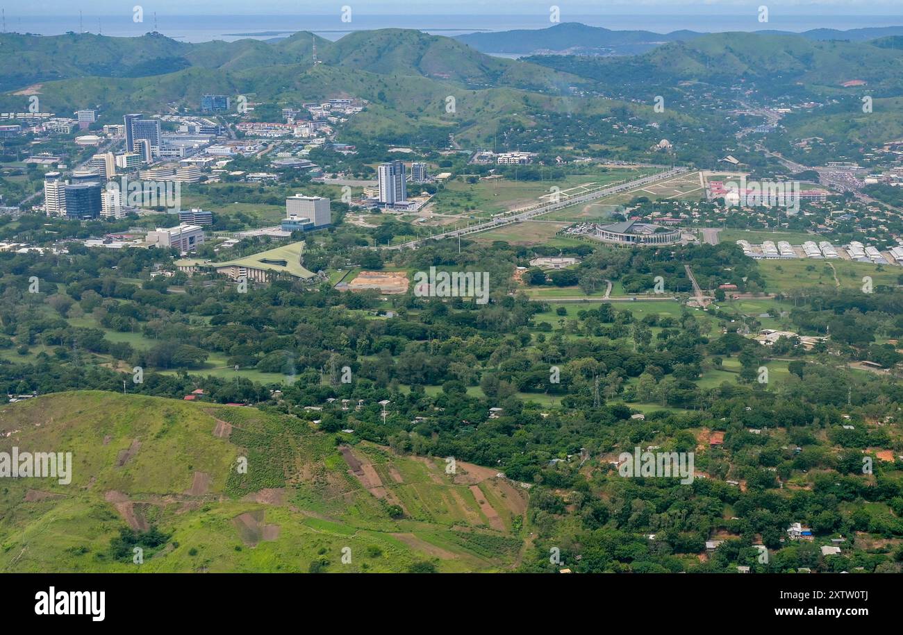 PAPUA NEW GUINEA, Port Moresby, aerial view waigani und parliament ...