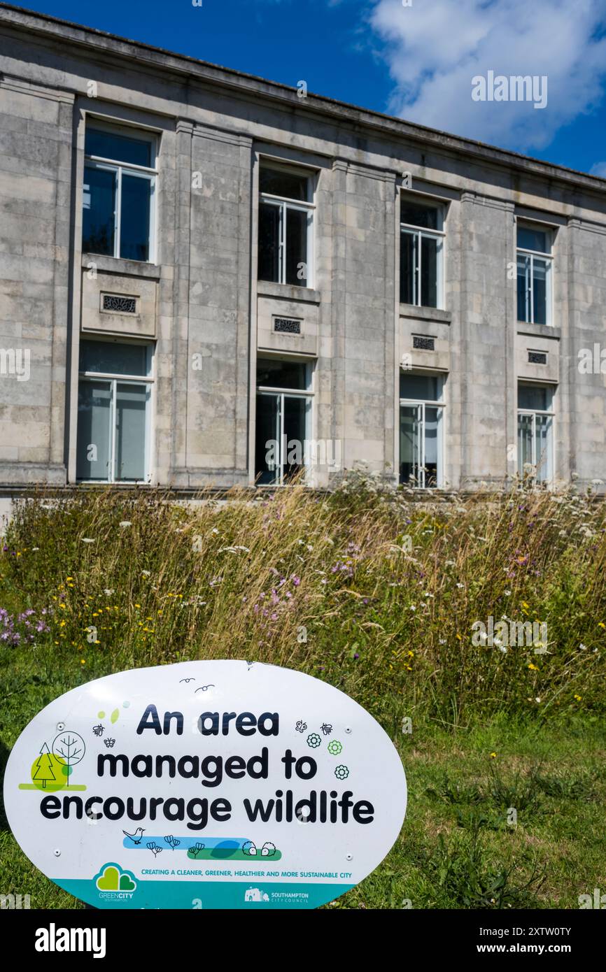 Wildlife habitat management hi-res stock photography and images - Alamy