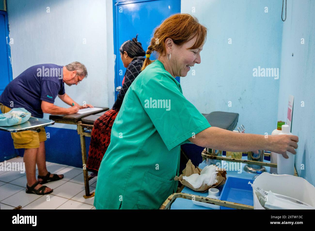 Removal of hormonal contraceptive implant, Lancetillo health center, La ...