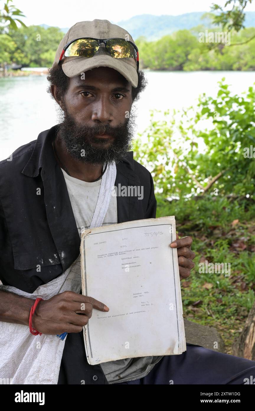 PAPUA NEW GUINEA, Madang, village Riwo, former german colony German New ...