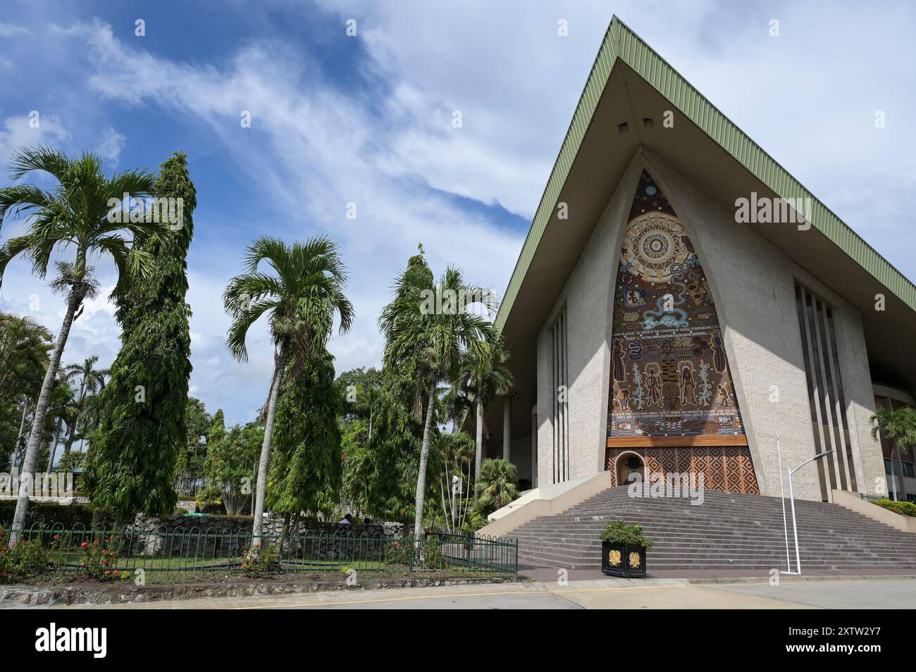 PAPUA NEW GUINEA, Port Moresby, Waigani, Papua New Guinea Parliament ...