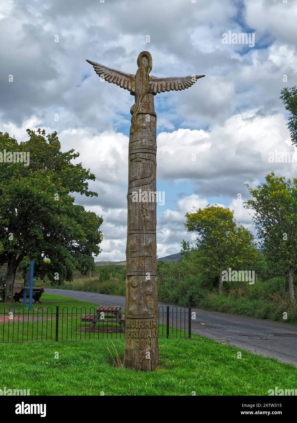 totem pole, Muirkirk village, East Ayrshire,Scotland,UK Stock Photo - Alamy
