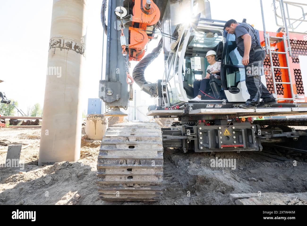 16th hole waste management hi-res stock photography and images - Alamy