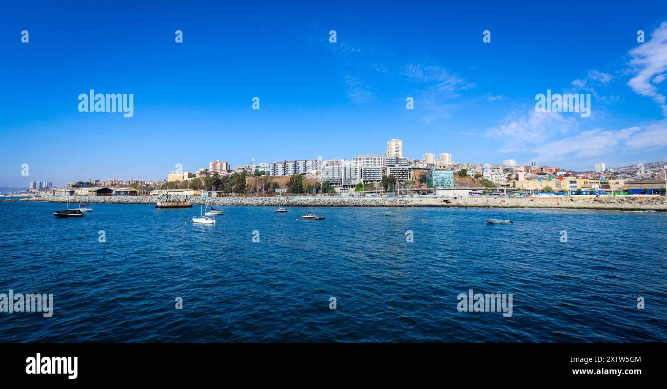 Beautiful Cliffs with the Blue Ocean Water in Vina Del Mar, Chile Stock ...