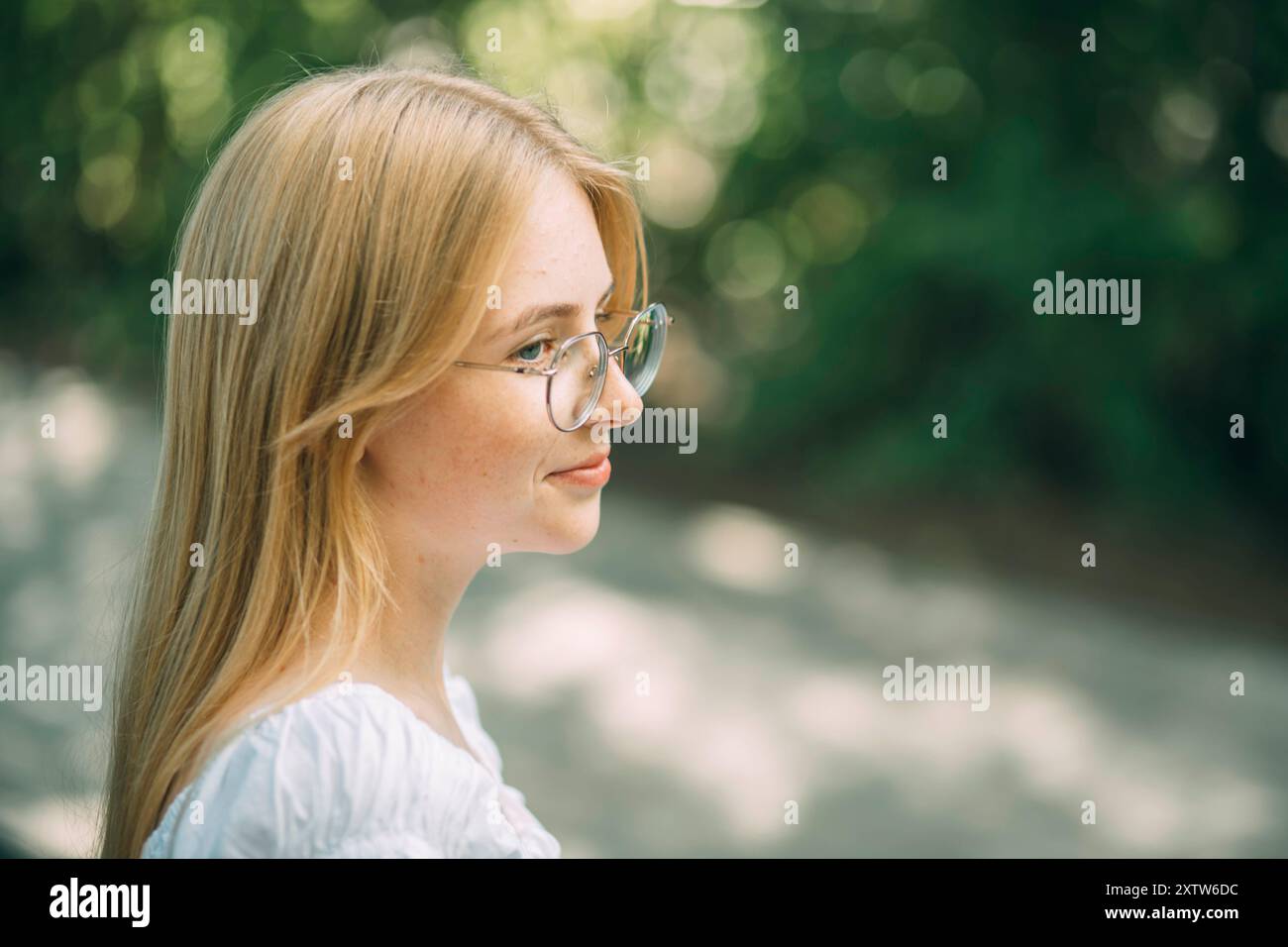 natural beauty that comes from high self-esteem, showing how inner ...