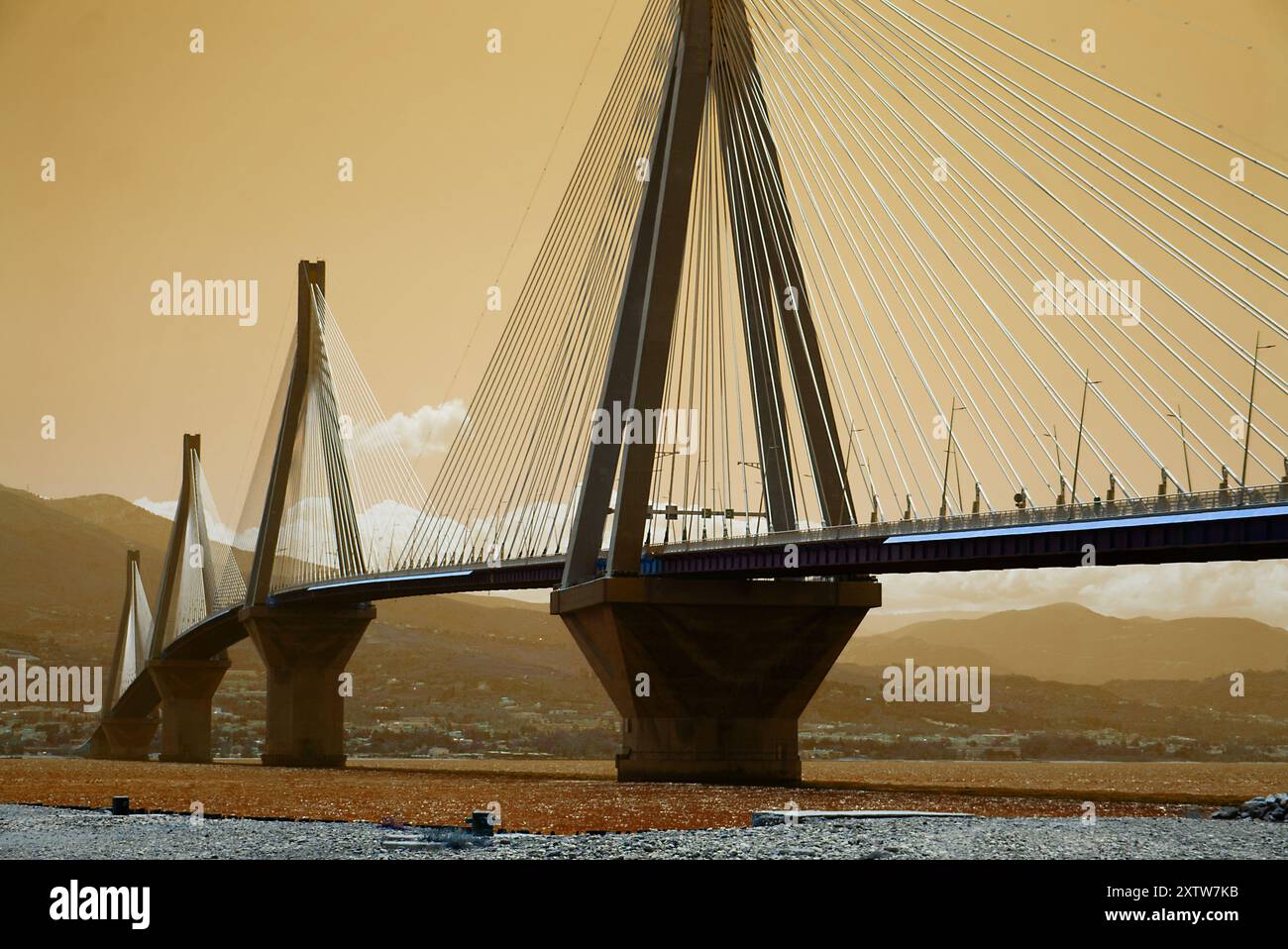 Gulf bridge hi-res stock photography and images - Alamy