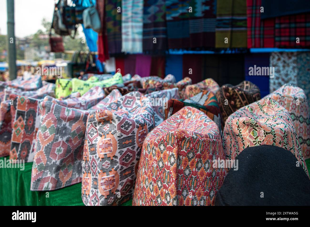 Handwoven dhaka topi hi-res stock photography and images - Alamy