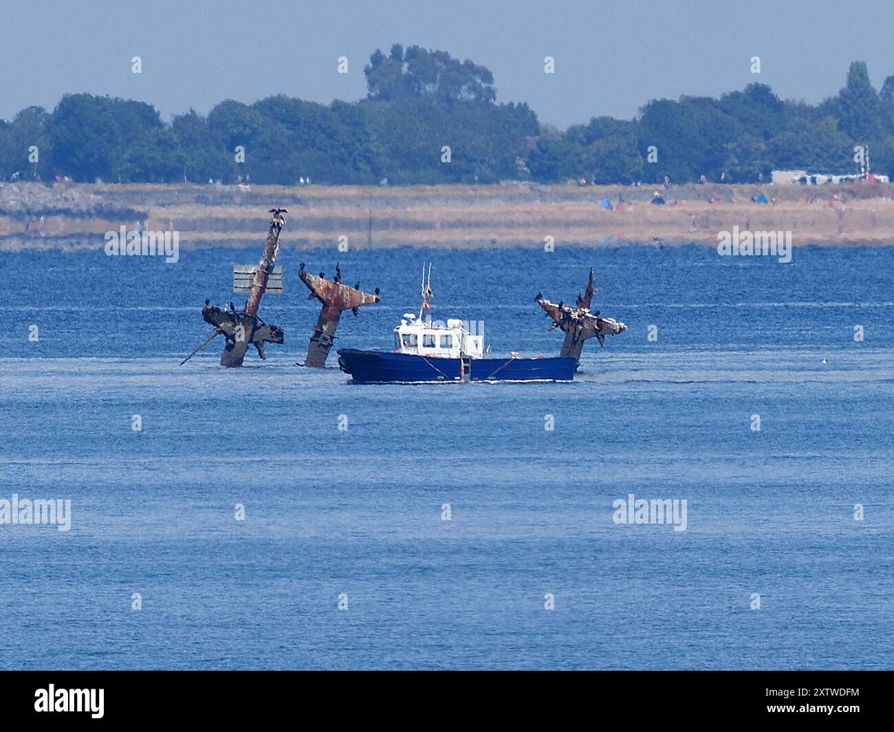 Sheerness, Kent, UK. 16th Aug, 2024. Another survey of the SS Richard ...