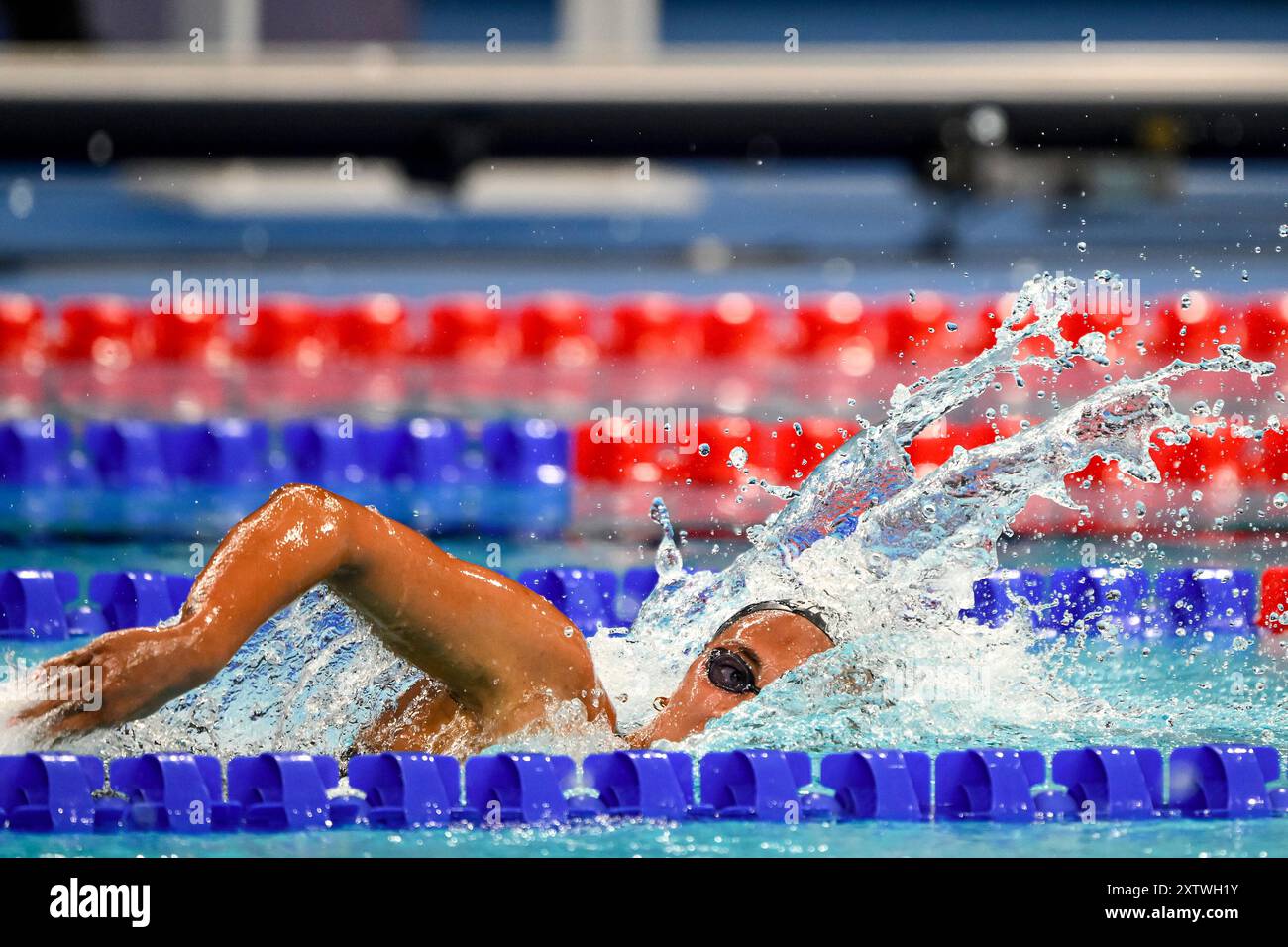 Simona Quadarella of Italy competes in the swimming 800m Freestyle ...