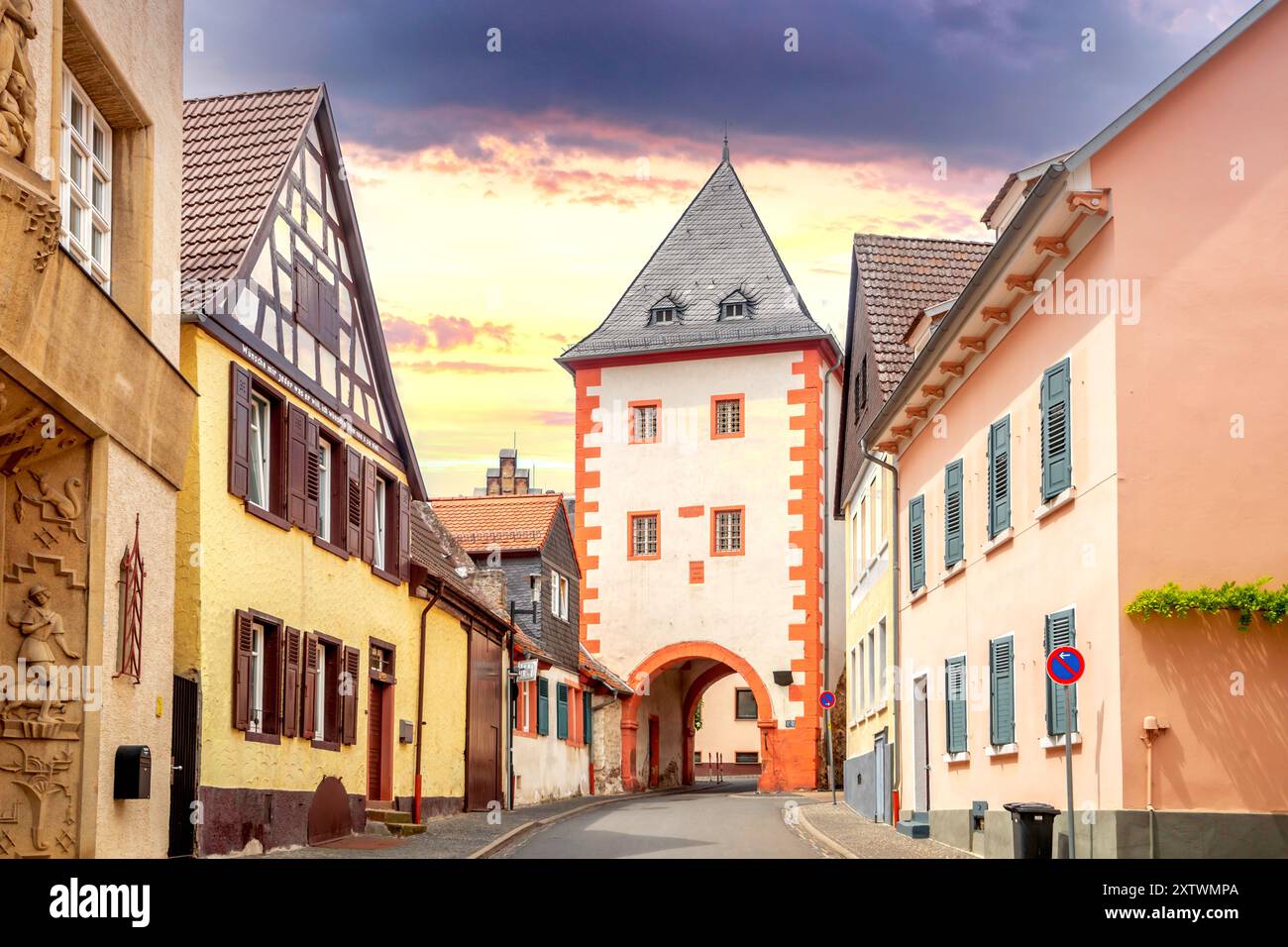Town of oppenheim hi-res stock photography and images - Alamy