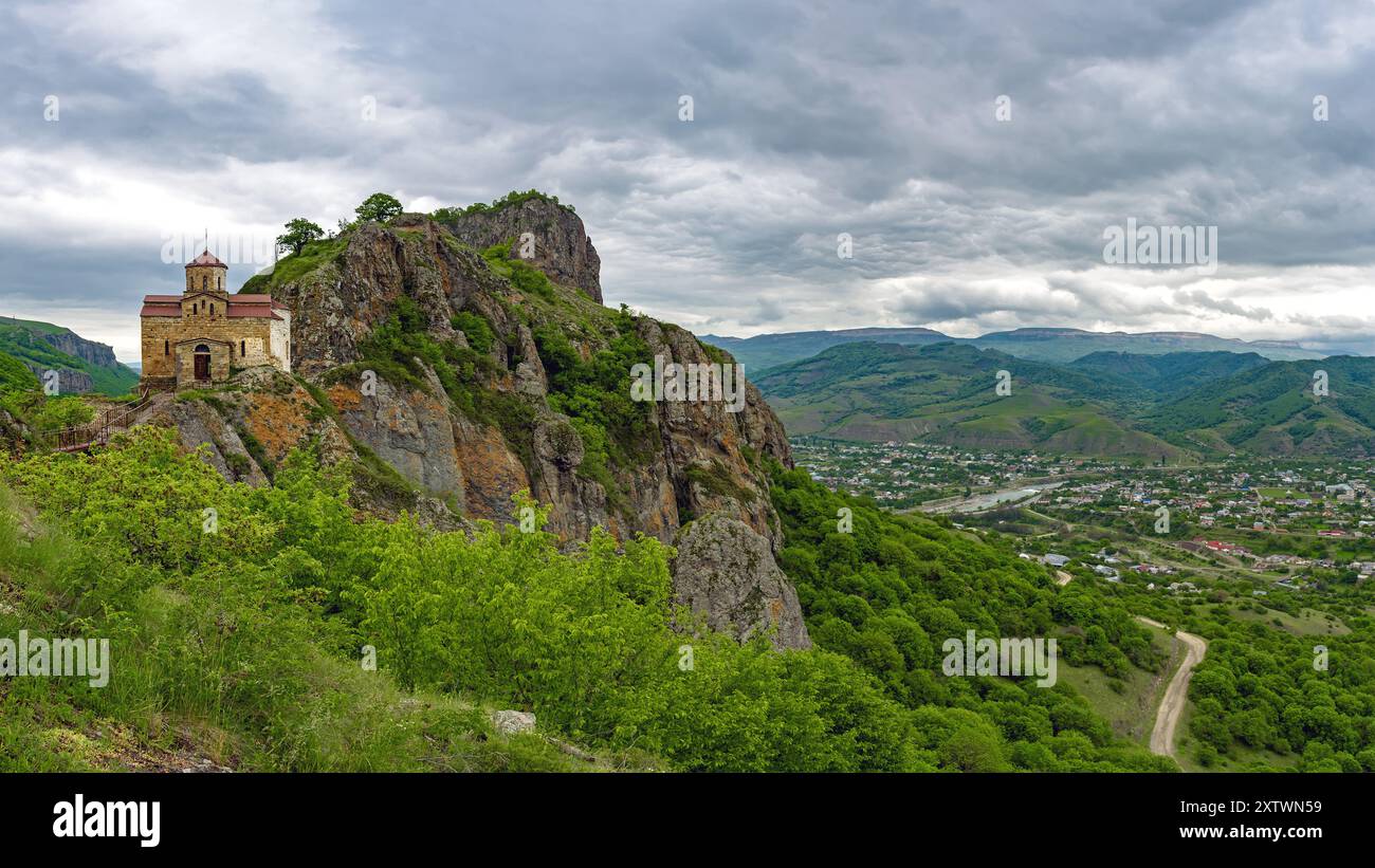 Shoana hi-res stock photography and images - Alamy