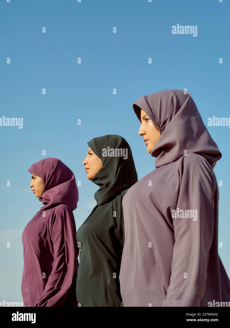 Women wearing hijabs modest clothing hi-res stock photography and ...
