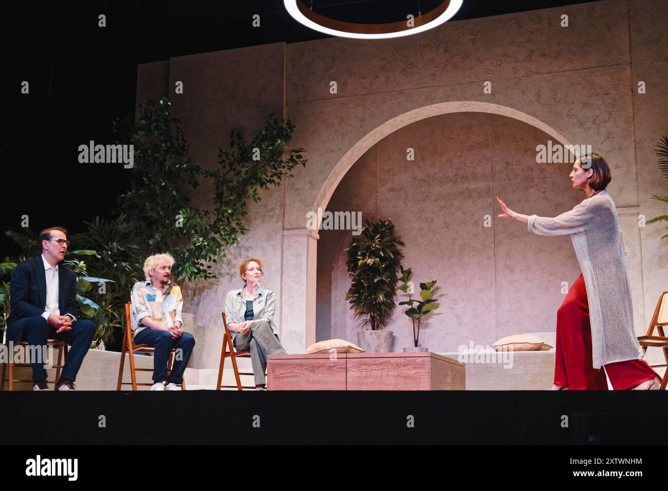 Clara sanchis hi-res stock photography and images - Alamy