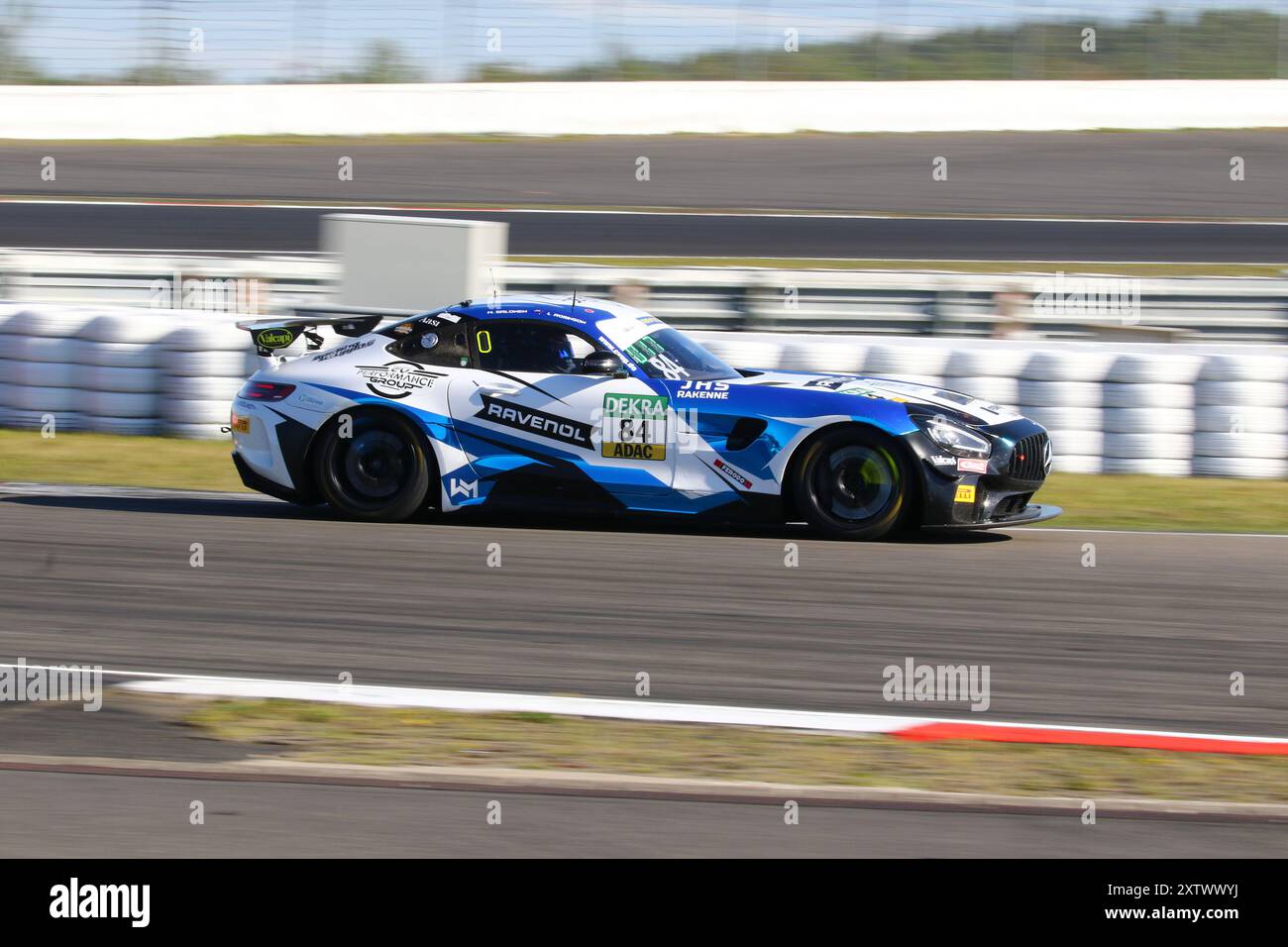 Matias Salonen (FIN) / Lachlan Robinson (GBR), #84, Mercedes AMG GT4 ...