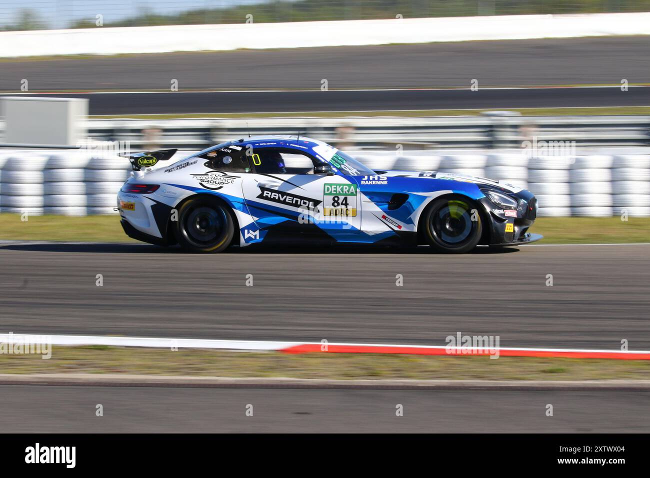 Matias Salonen (FIN) / Lachlan Robinson (GBR), #84, Mercedes AMG GT4 ...
