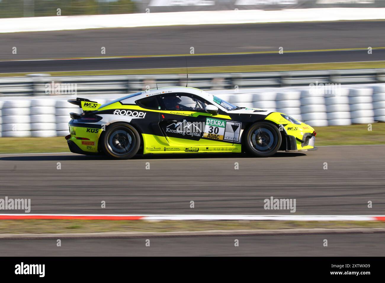 Max Kronberg (DEU) / Hendrik Still (DEU), #30, Porsche 718 Cayman GT4 ...