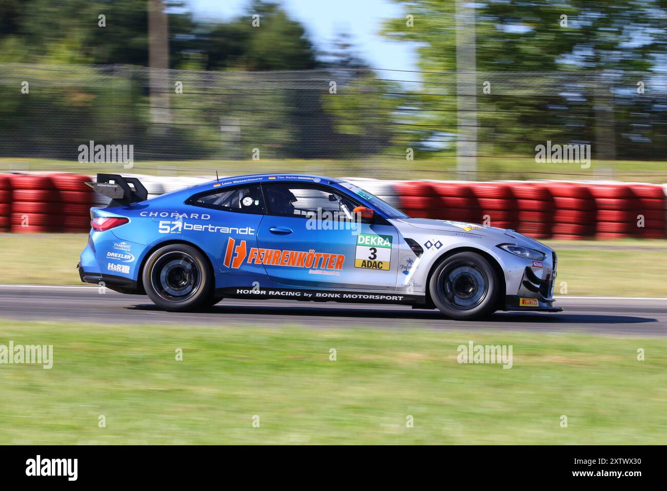 Tim Reiter (DEU) / Leon Wassertheurer (DEU), #3, BMW M4 GT4, Team ...