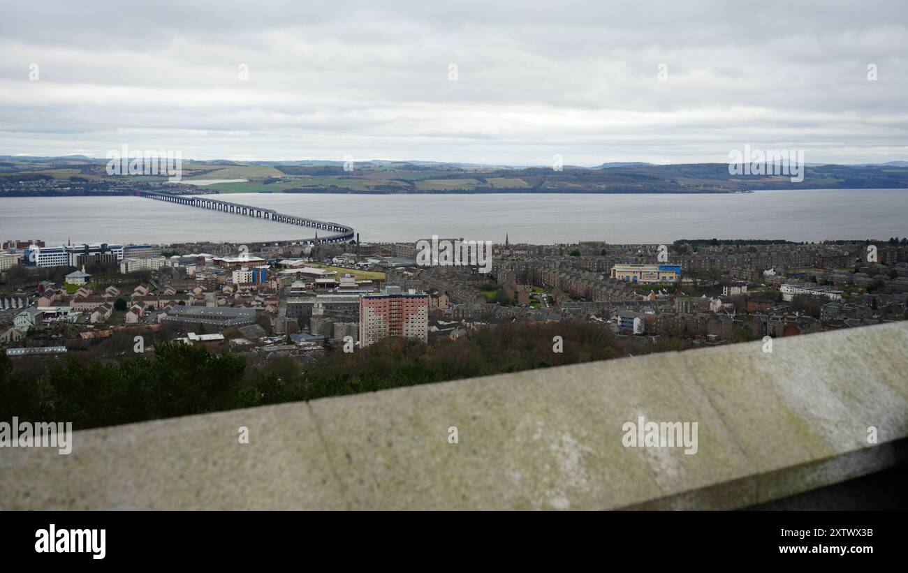 The Falkirk Wheel is a rotating boat lift in Tamfourhill, Falkirk, in ...
