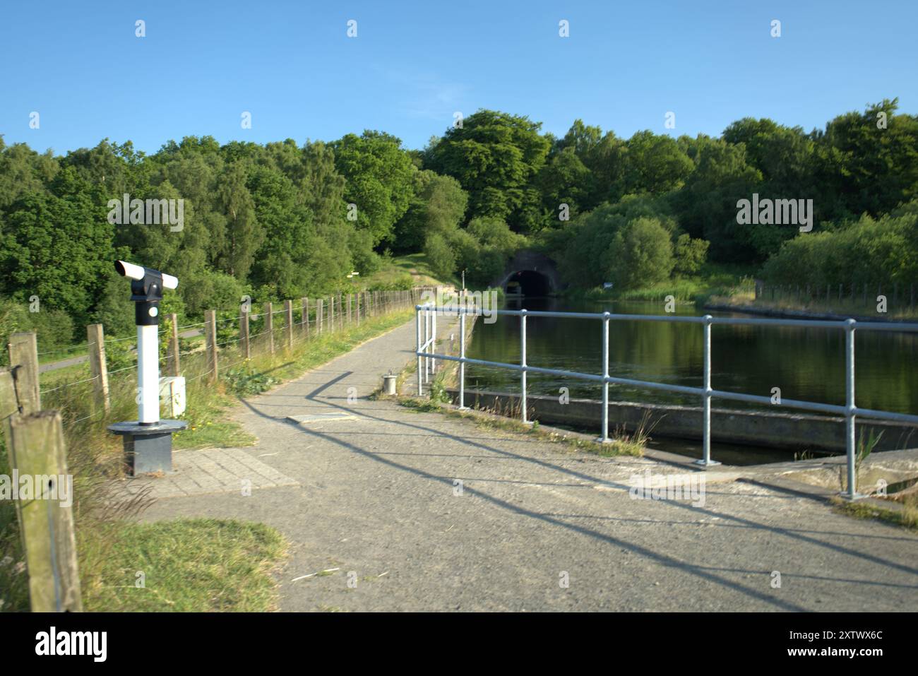 The Falkirk Wheel is a rotating boat lift in Tamfourhill, Falkirk, in ...