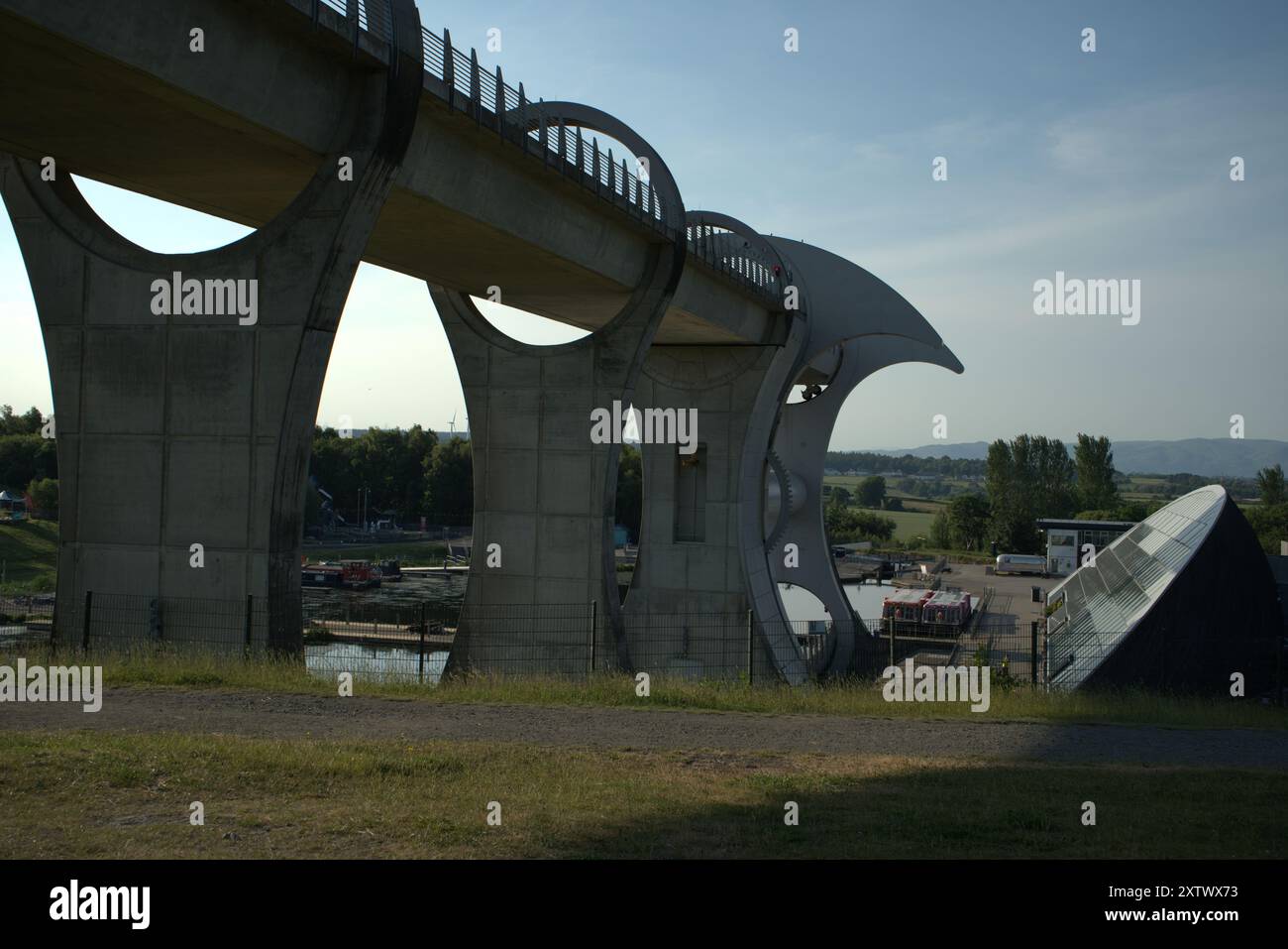 The Falkirk Wheel is a rotating boat lift in Tamfourhill, Falkirk, in ...