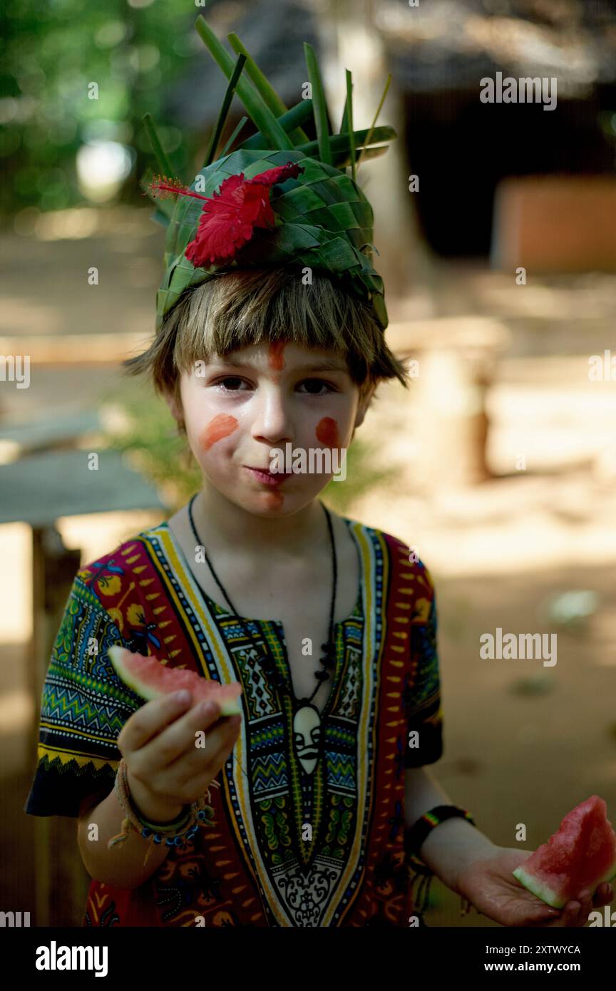 Child smile in crown hi-res stock photography and images - Alamy