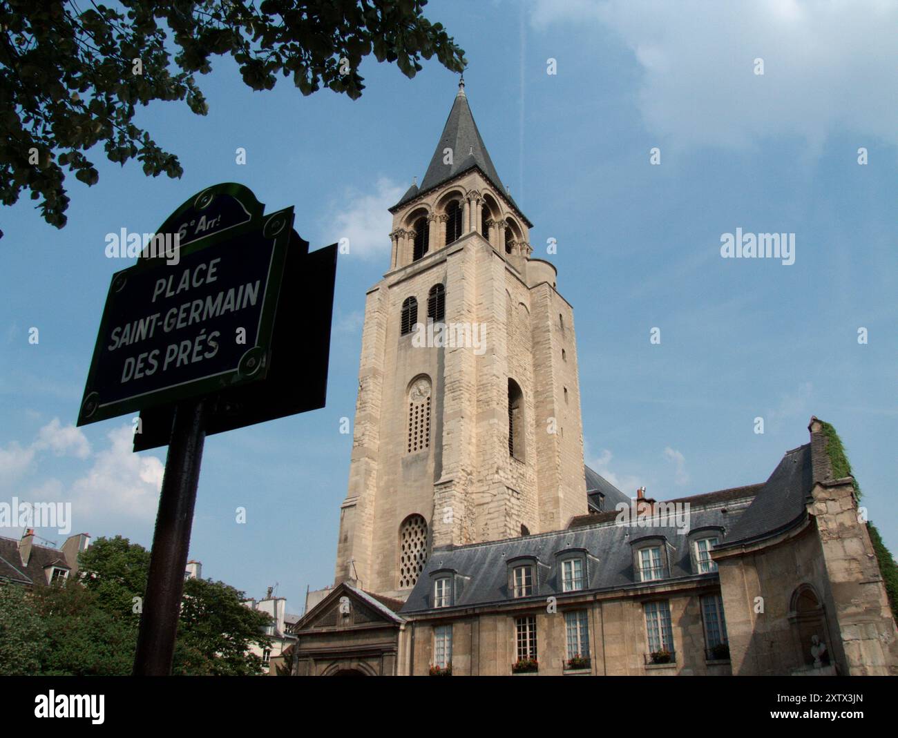 Merovingian architecture hi-res stock photography and images - Alamy