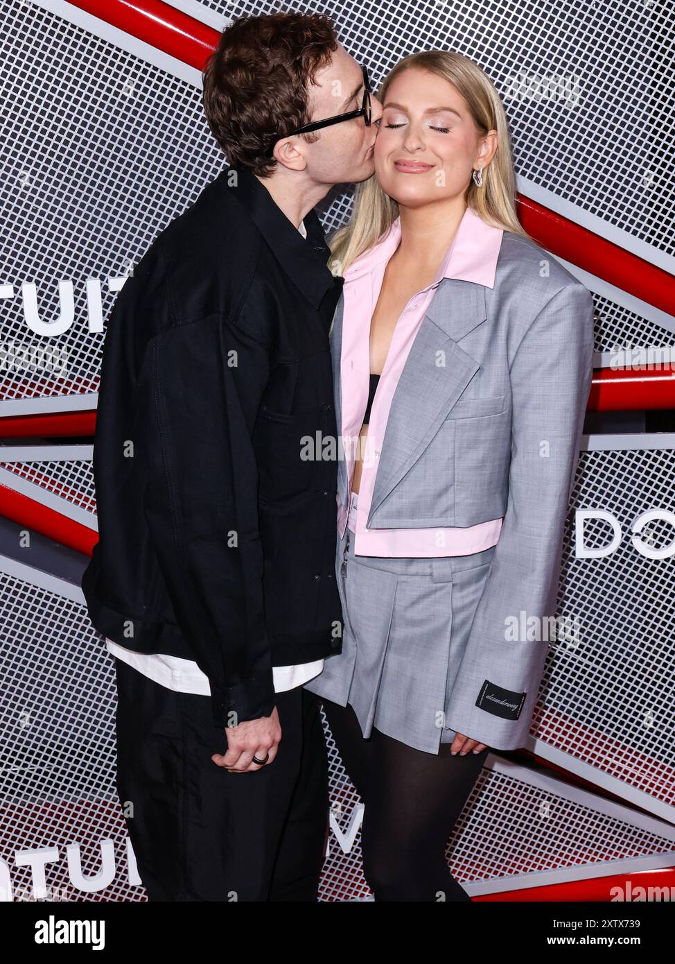 INGLEWOOD, LOS ANGELES, CALIFORNIA, USA - AUGUST 15: Daryl Sabara and ...