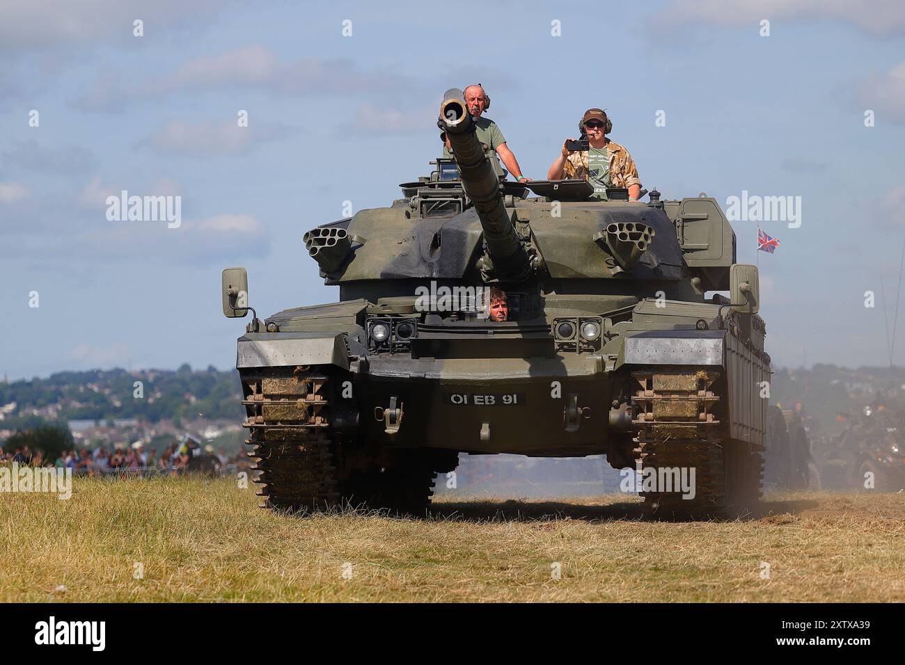 Chieftain MK10 Battle Tank on display at The Yorkshire Wartime ...