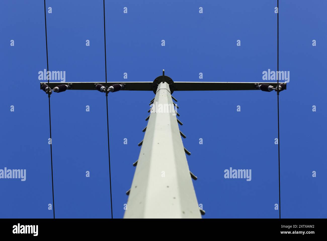 Overhead electricity pylon Stock Photo - Alamy