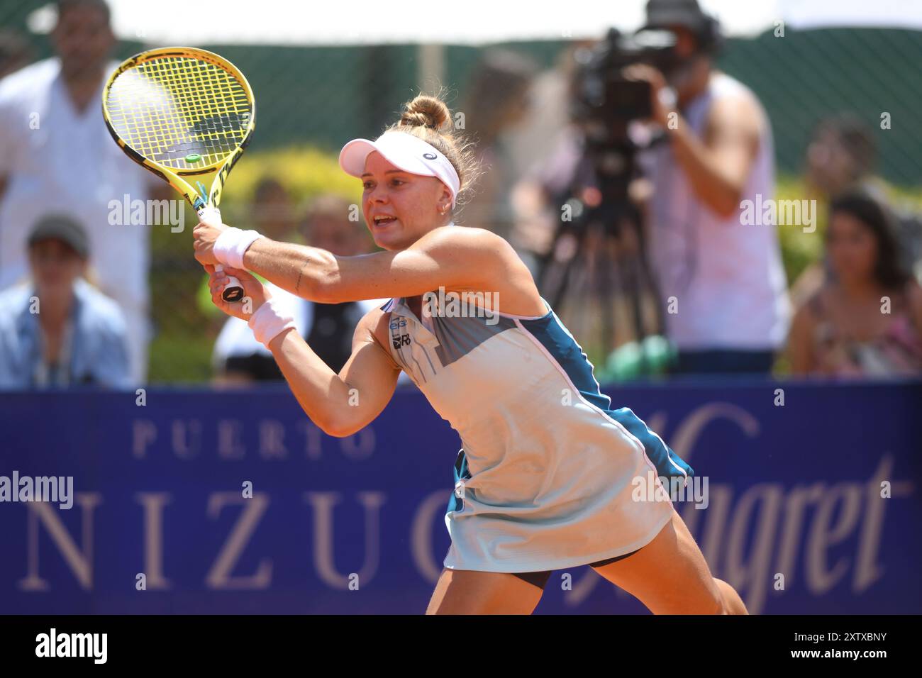 Laura Pigossi (Brazil). Argentina Open WTA 2023 Stock Photo - Alamy