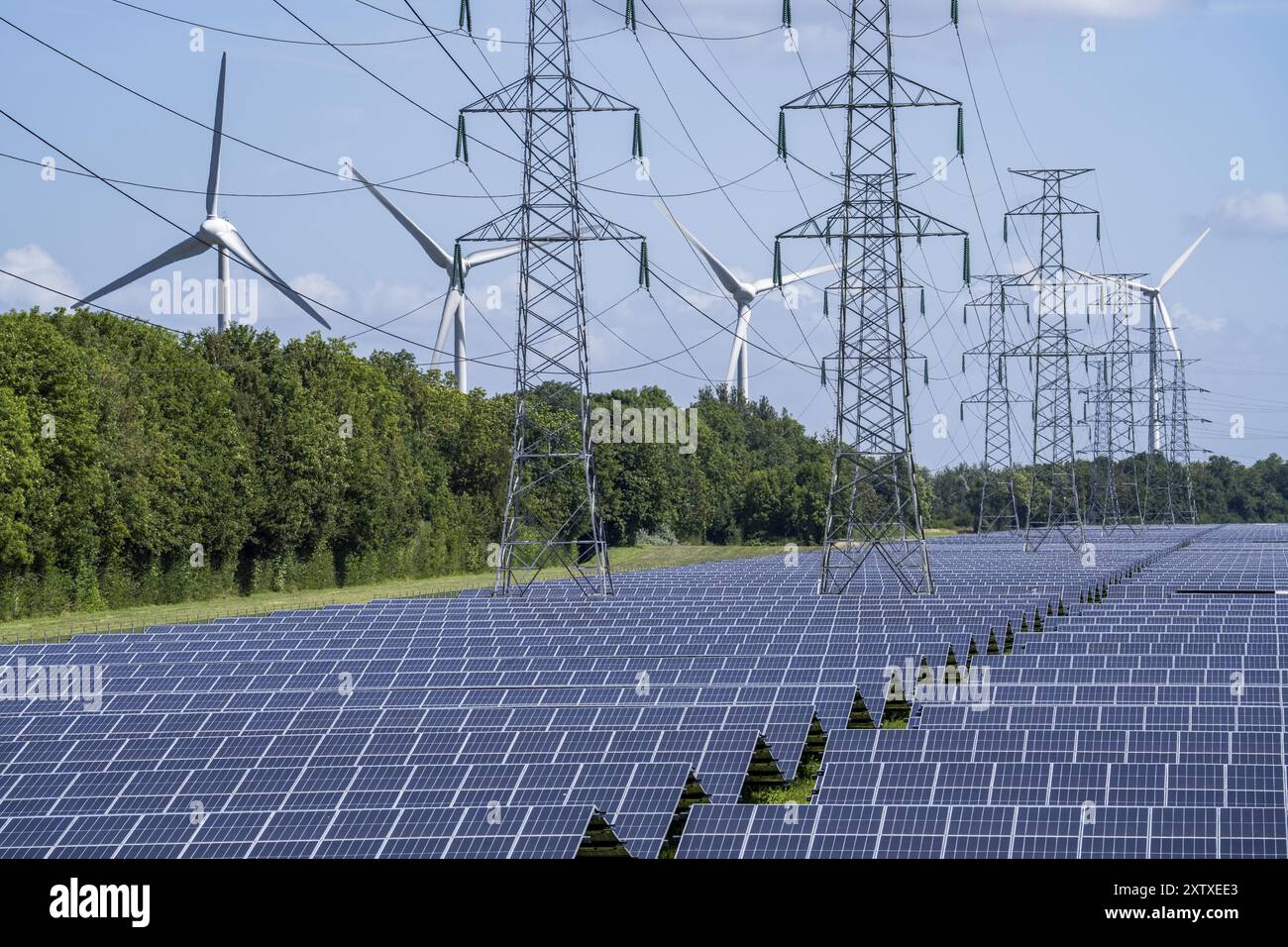 Solar one power electric plant hi-res stock photography and images - Alamy