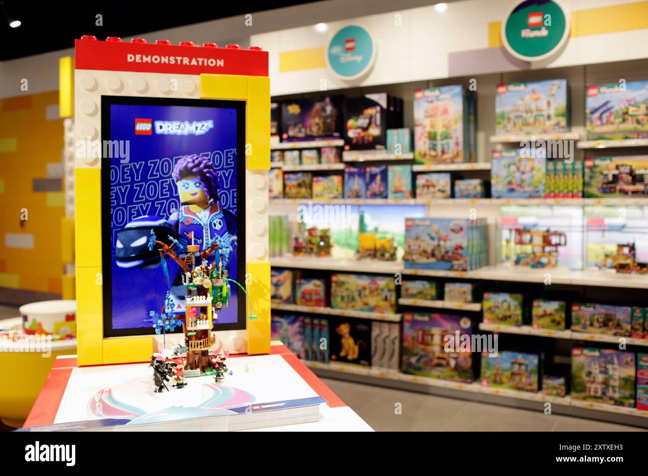 IMAGE DISTRIBUTED FOR THE LEGO GROUP - The LEGO Group announces the ...