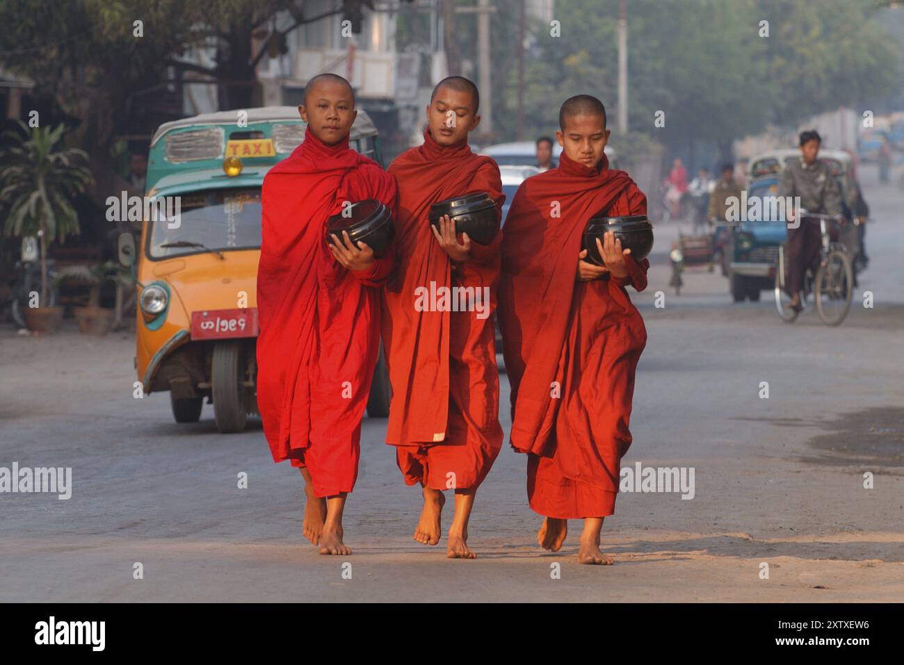 Myanmar, Asia, Novice, portrait, Monk, Monks, Asia Stock Photo - Alamy