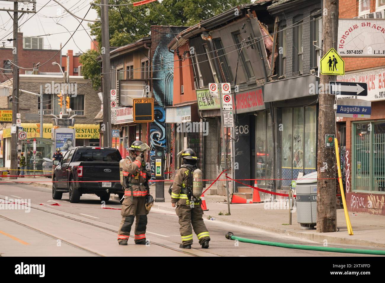Toronto, Canada. 16th Aug, 2024. Emergency services attend the scene as ...