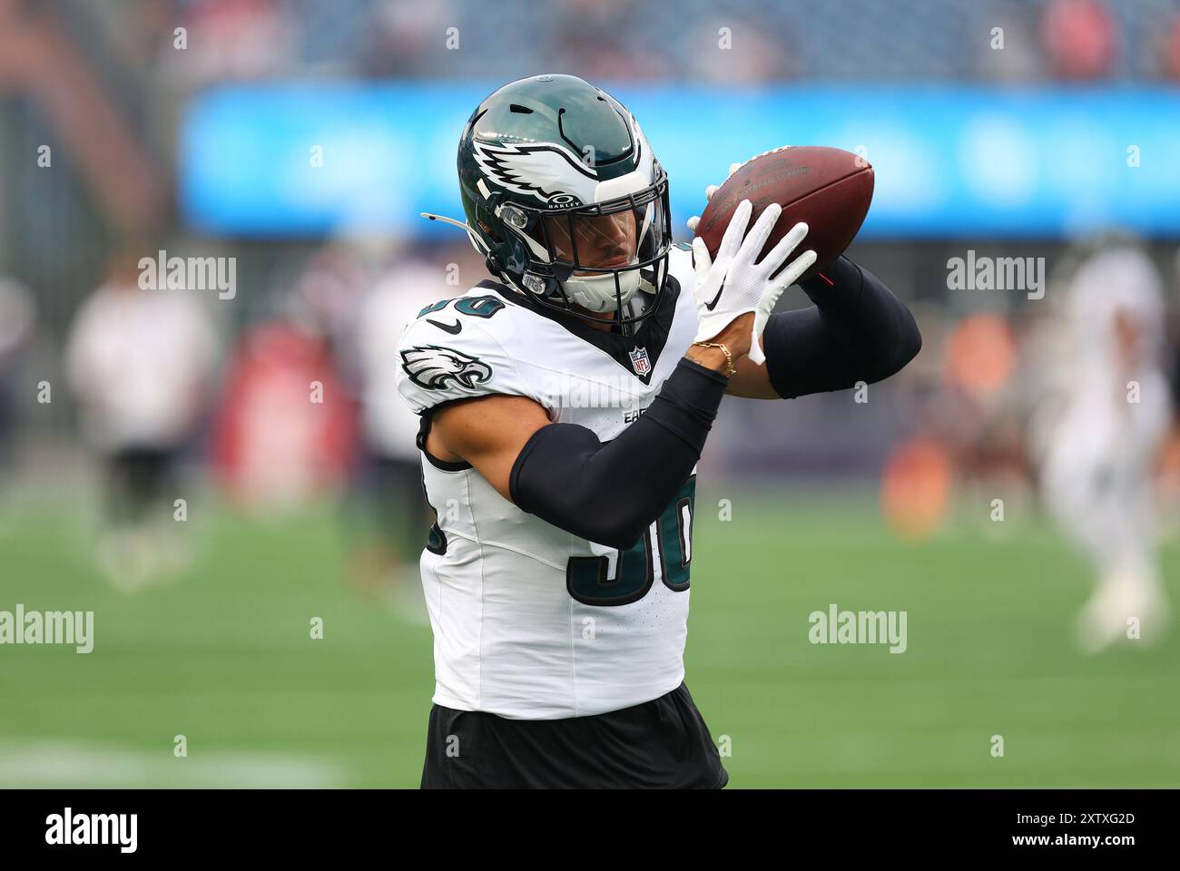 Quinyon mitchell eagles hi-res stock photography and images - Alamy