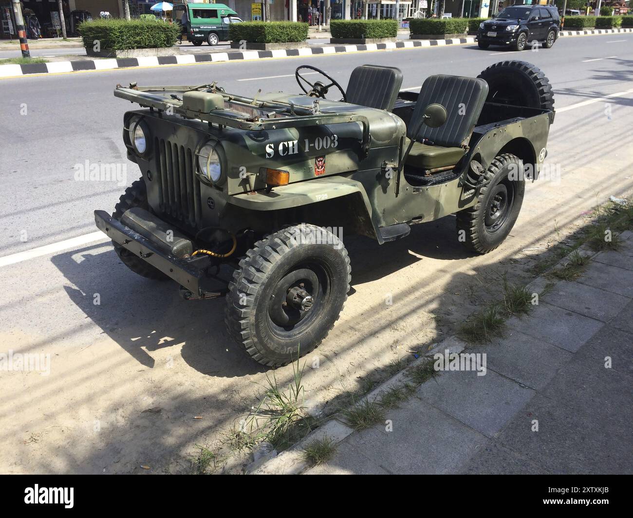 Original historic restored well-maintained US Jeep former army vehicle ...