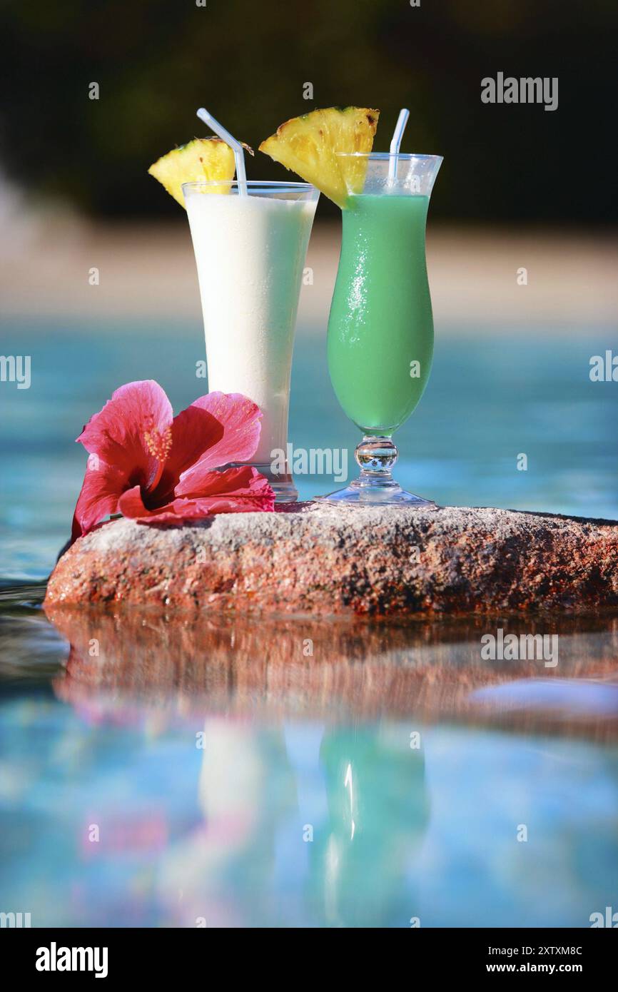 People drinking at party africa hi-res stock photography and images - Alamy
