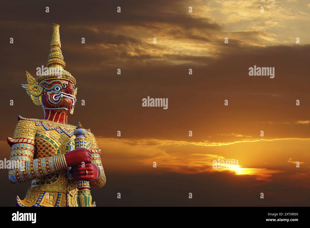 Yak, Yaksa, Teppanom, temple guardian in Thailand, mythical creature ...