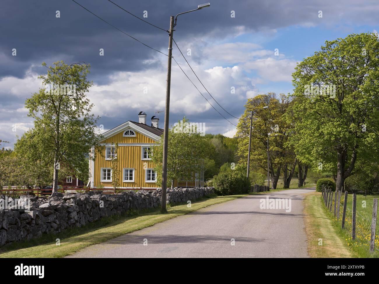 Traditional swedish farm house hi-res stock photography and images - Alamy