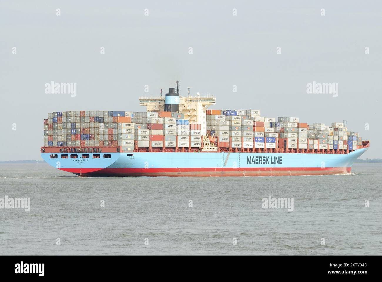 Container ship Adrian Maersk inbound on 29.07.2009 off Cuxhaven IMO ...