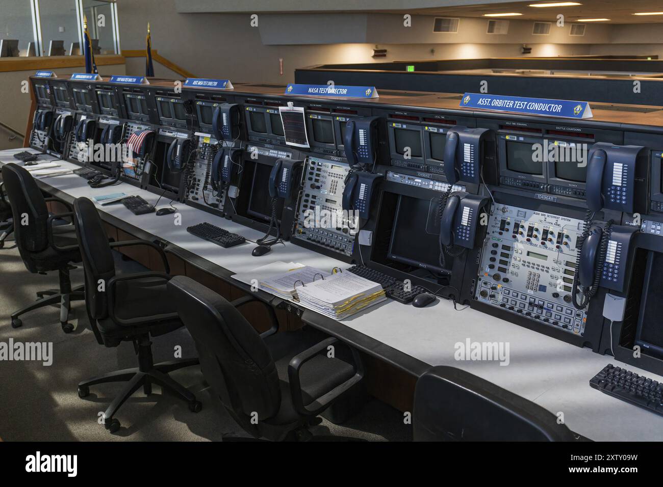 Firing room hi-res stock photography and images - Alamy