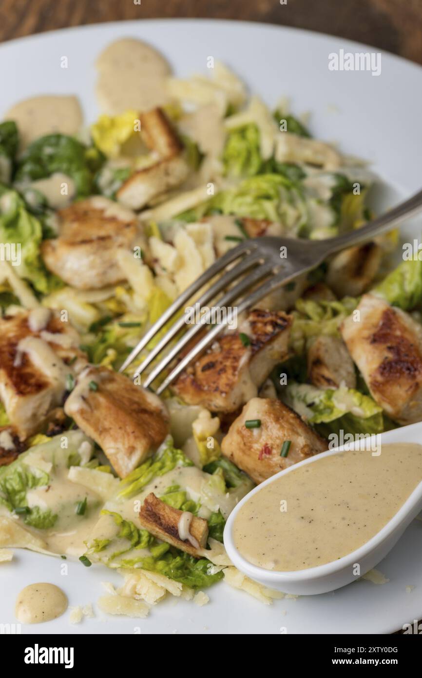 Plate facing hi-res stock photography and images - Alamy