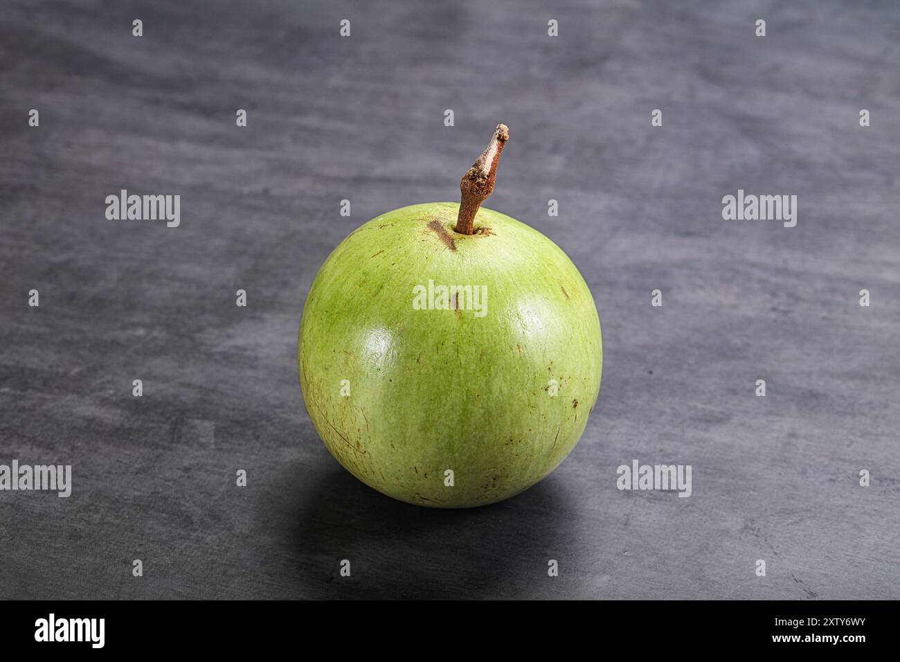 Tropical sweet juicy fruit Sapote Star apple Stock Photo - Alamy