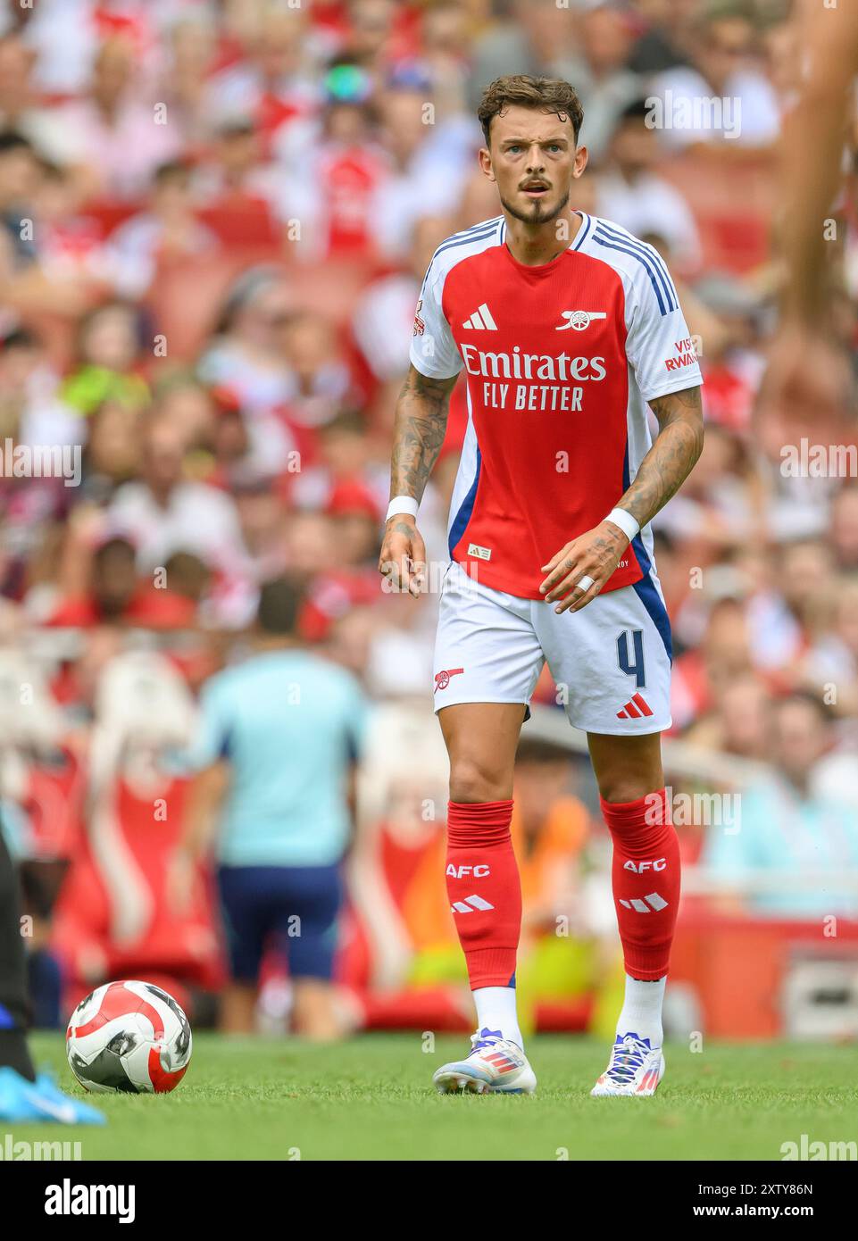 Ben white arsenal arsenal 2024 hi-res stock photography and images - Alamy