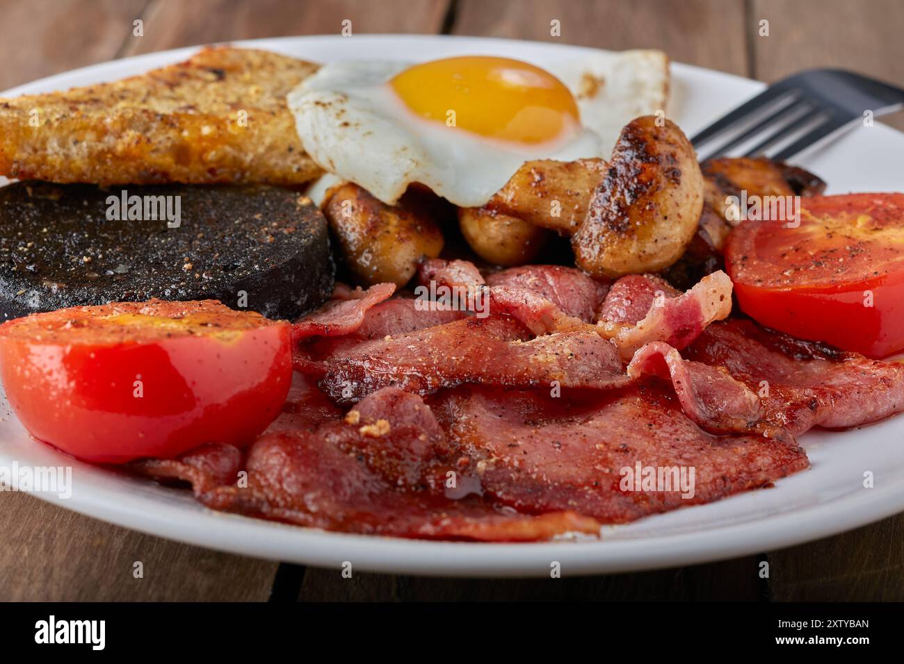 Cooked breakfast including black pudding Stock Photo - Alamy